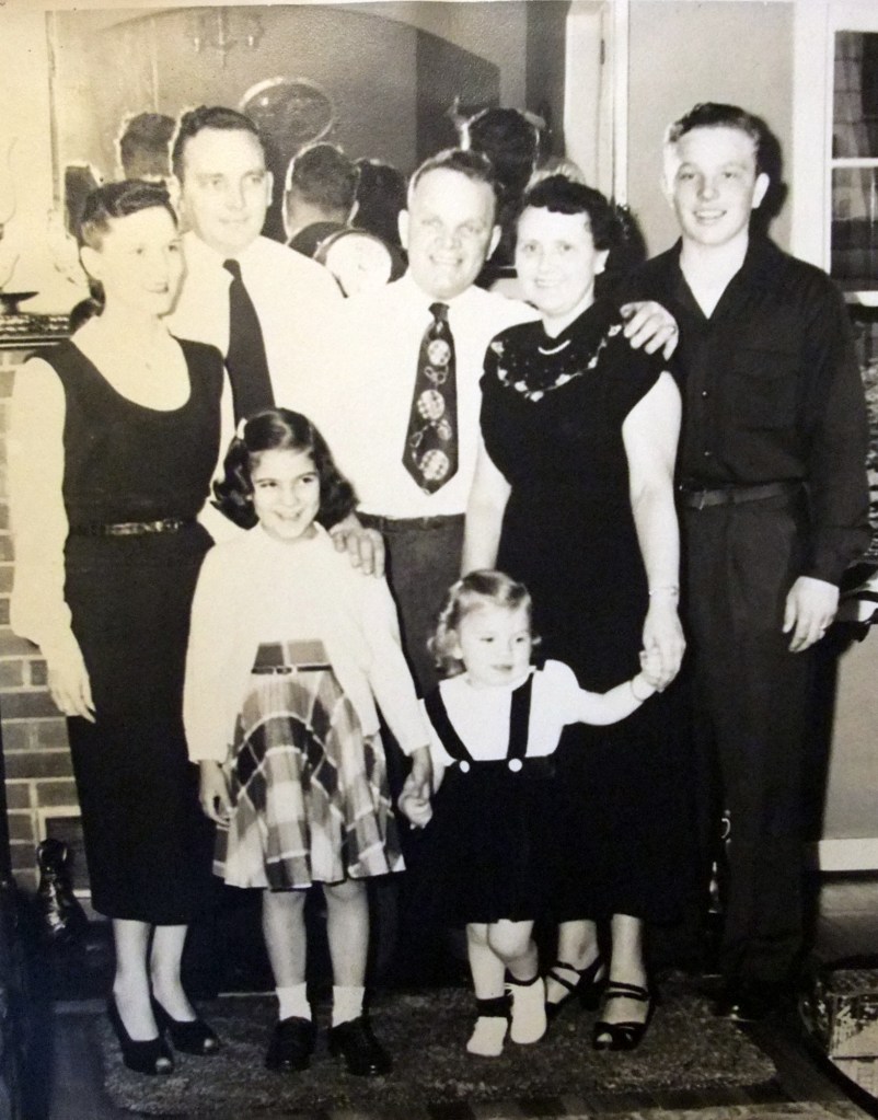 Percy BROADHURST and Edith Annie SHARROCK – MyFamilyHistories.com