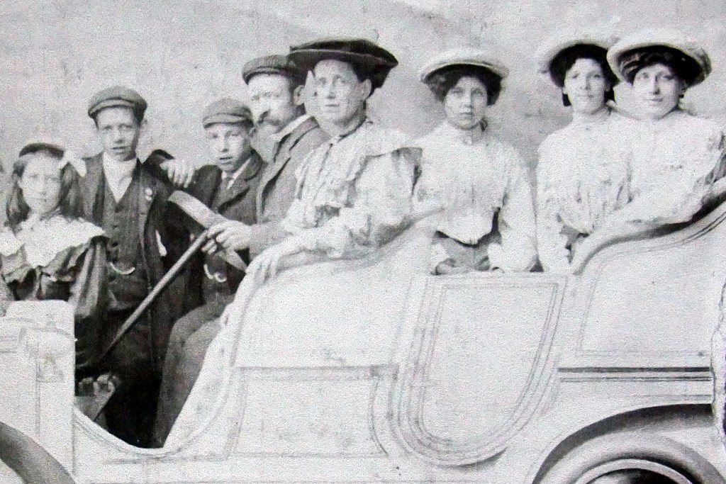 Broadhurst family vacations on Isle Of Man circa 1905 ...